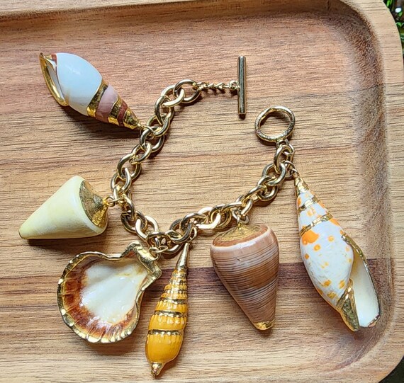 Electroplated shell bracelet - Gem