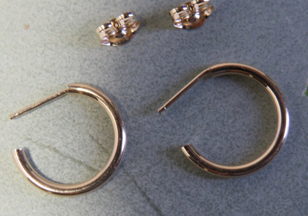 14k Fine Yellow Gold Small Hoop Pierced Earrings WAK18 - Etsy