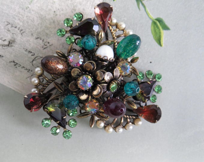 Miriam Haskell Style Green Rhinestone & Pearl Cluster Brooch and ...