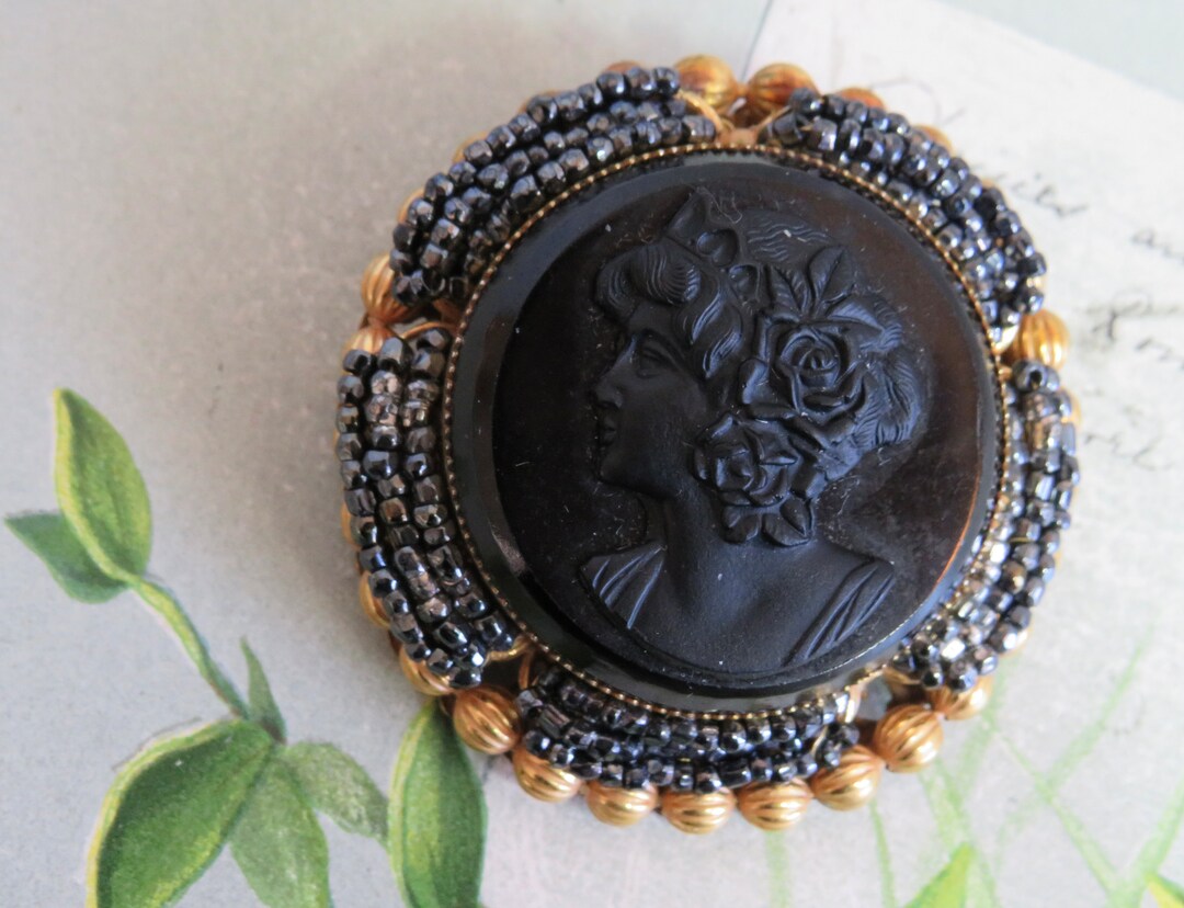 ORIGINAL by ROBERT Black Cameo Brooch W/gold Filigree & Beads UCT42 - Etsy