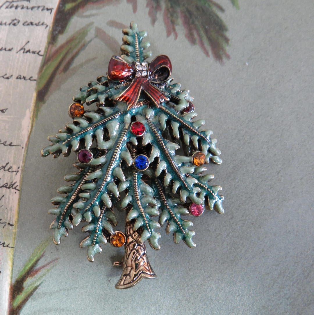 Vintage 2004 AVON 1st Annual Christmas Tree Pin Brooch XBC48 - Etsy