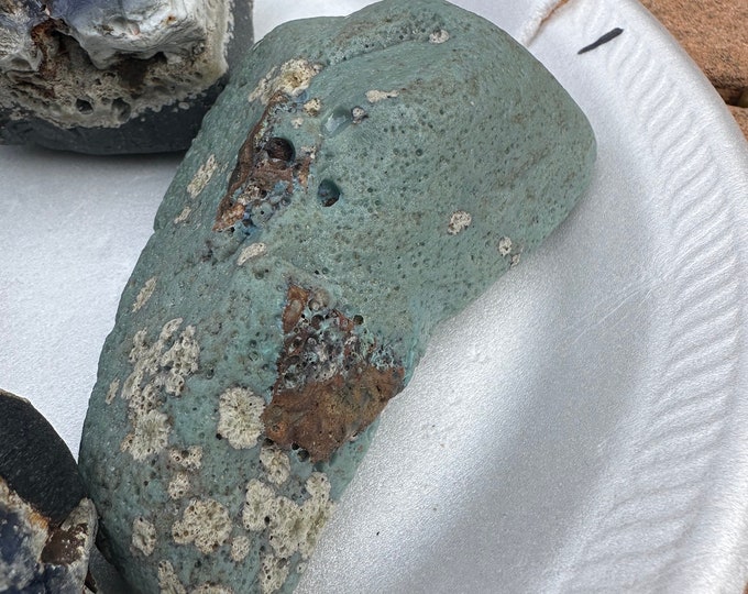 Striking Display Leland Blue Stones, Slag From Leland, MI - Etsy