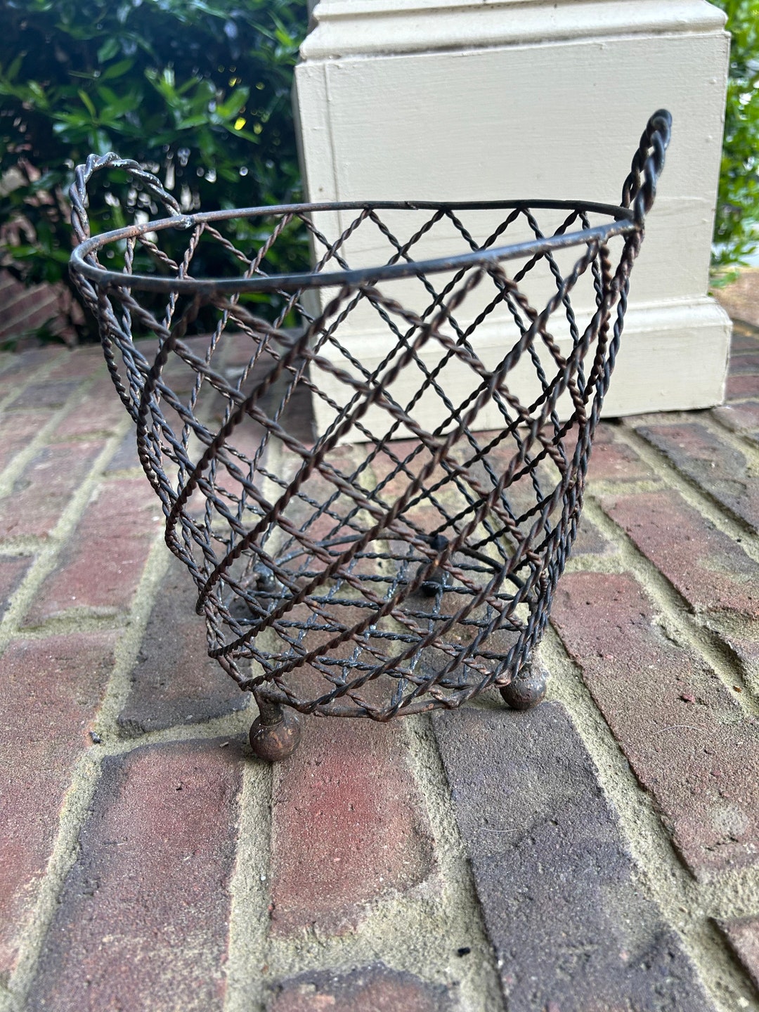 Wire Basket . Vintage Basket . French Farmhouse . English Farmhouse ...