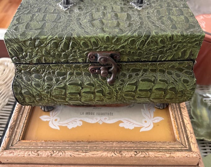 Leather Box . Green Leather Box . Grandmillenial Style . Gift for Her ...