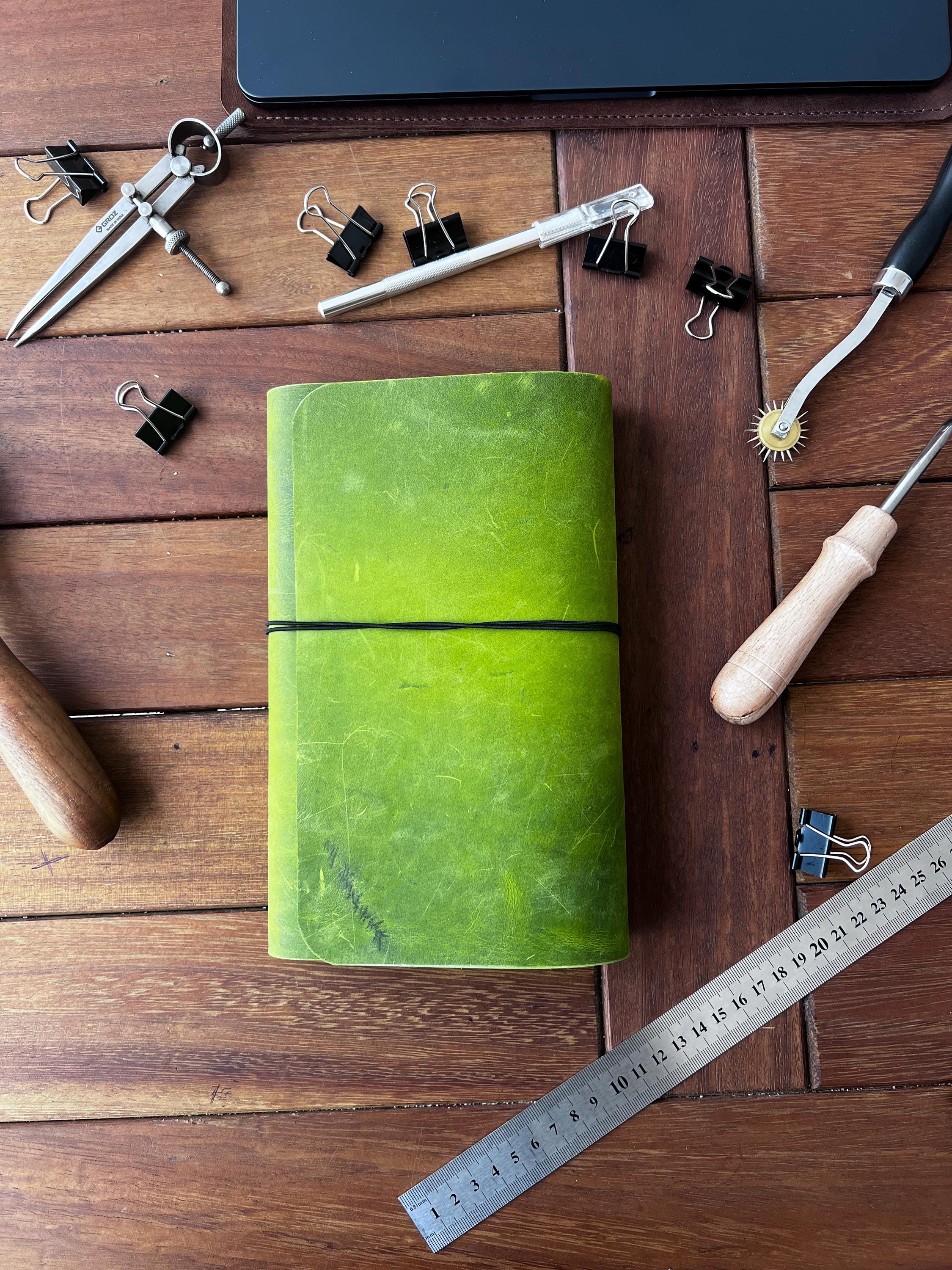 Personalized Leather Notebook/book Cover: Handmade A5 Journal - Etsy