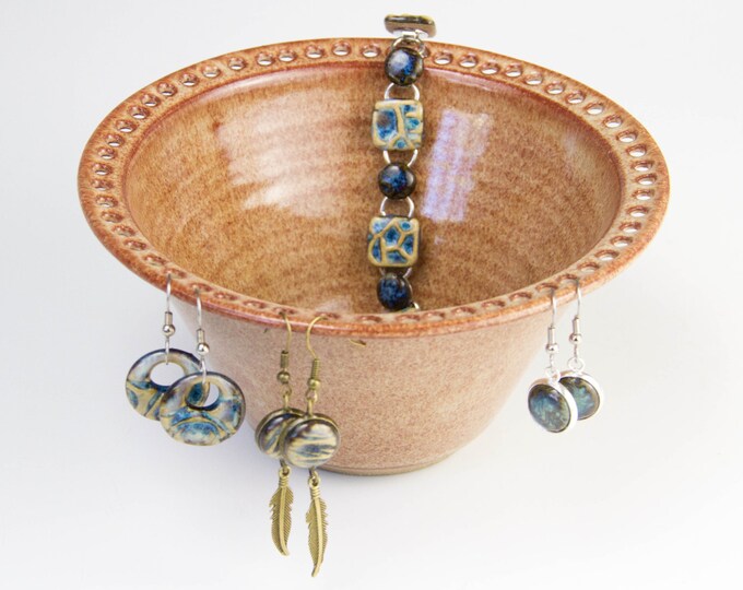 Jewelry Bowl Earring Hanging Bowl in Wheat Glaze warm Tan - Etsy