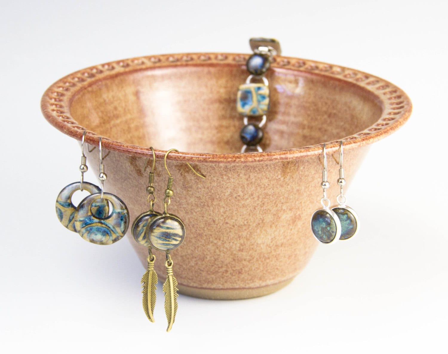 Jewelry Bowl; Earring Hanging Bowl in Wheat Glaze (warm Tan) | Earring ...