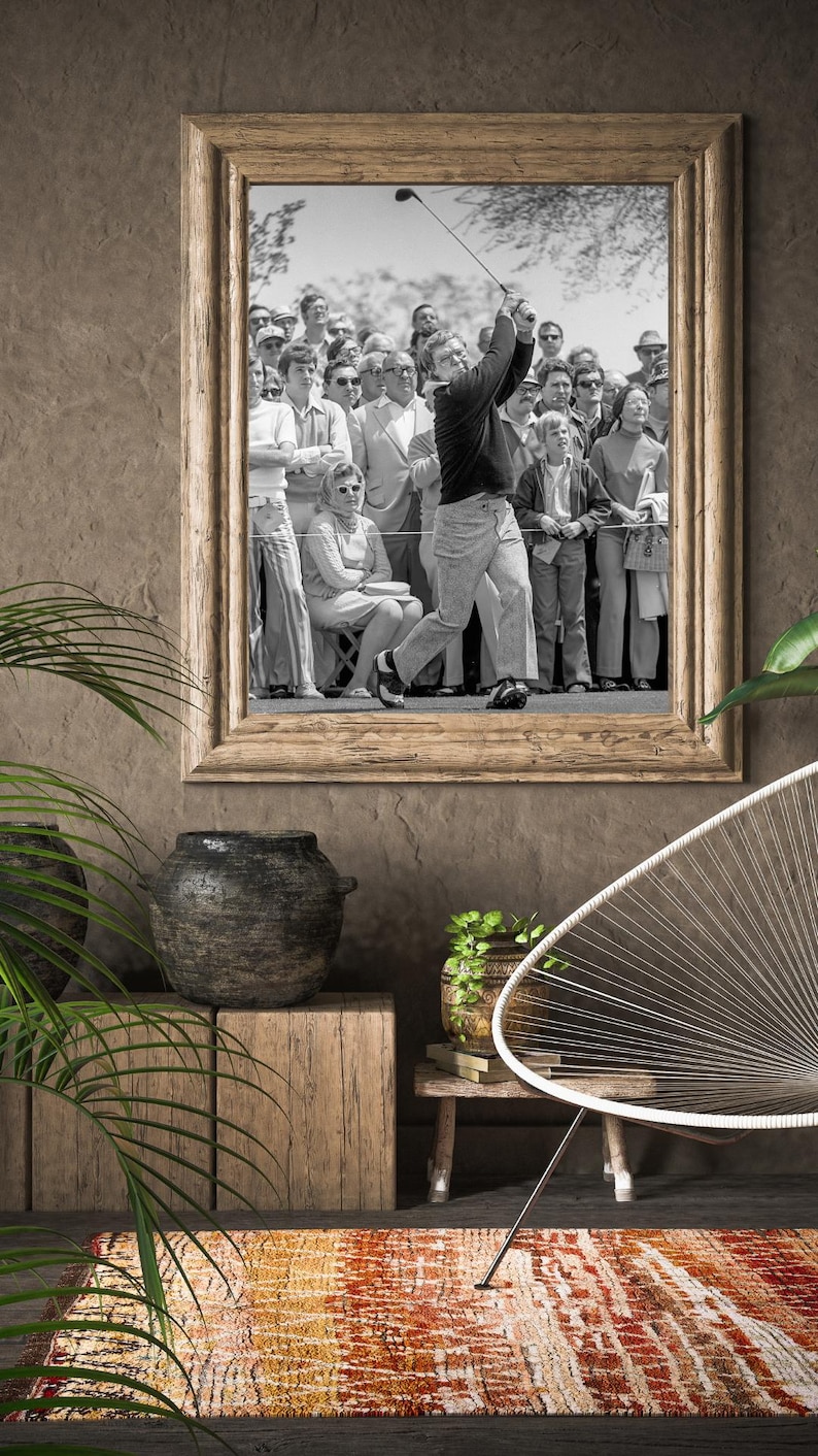Arnold Palmer at 1972 Golf Clinic – Vintage Golf Photo, Wall Art, PGA ...