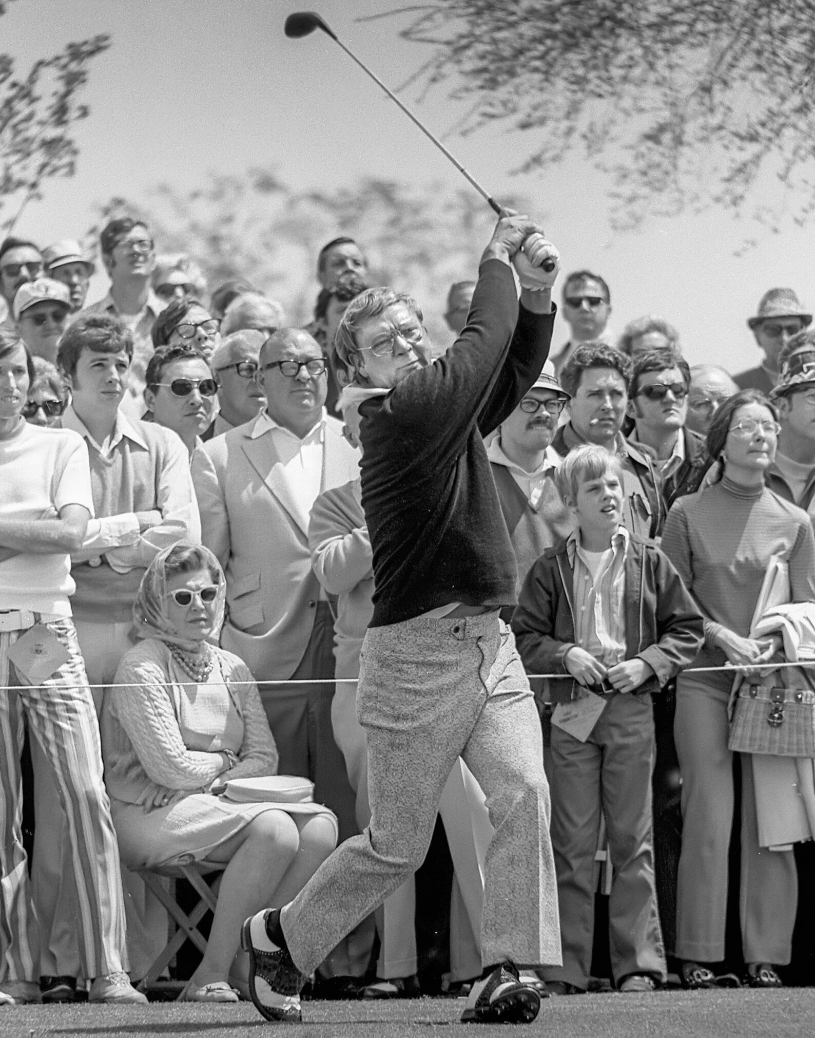 Arnold Palmer at 1972 Golf Clinic – Vintage Golf Photo, Wall Art, PGA ...