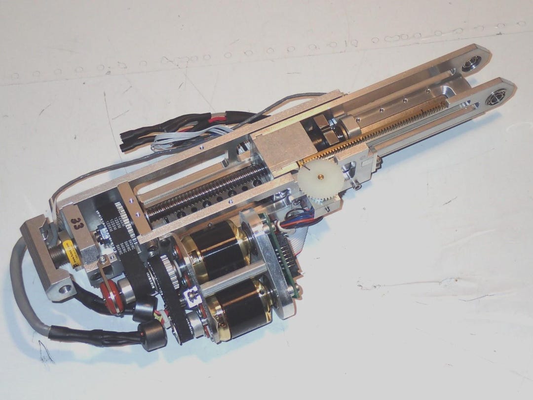 FUTEK ROBOTIC Part Ass. Tibion Bionic Z-axis Linear Actuator CNC Motion ...