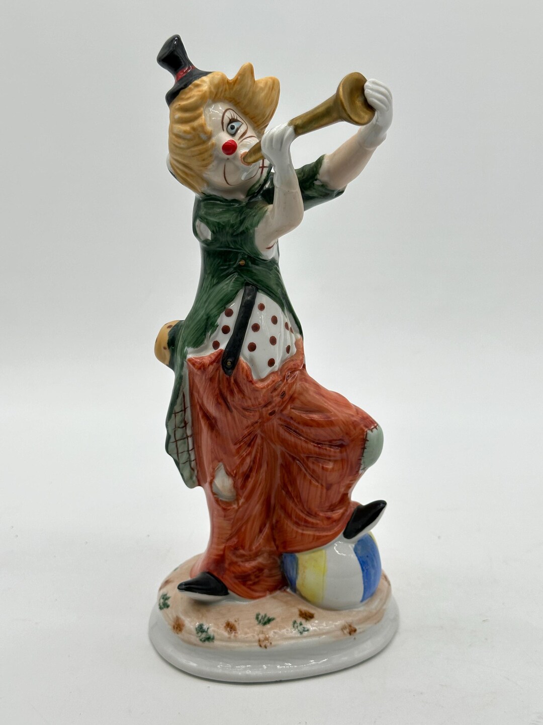Vintage 11" Clown Blowing a Horn With a Foot on Beach Ball Statue ...