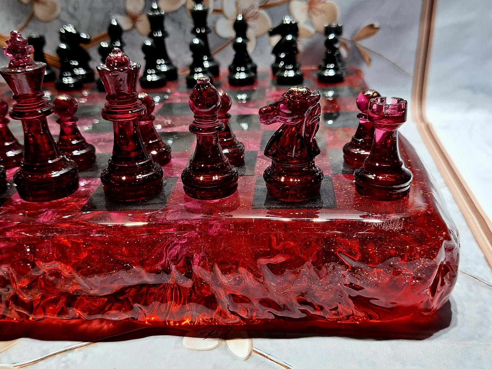 Handmade Resin Chess Set – Ruby Red & Obsidian Black, Lava Edge Design ...