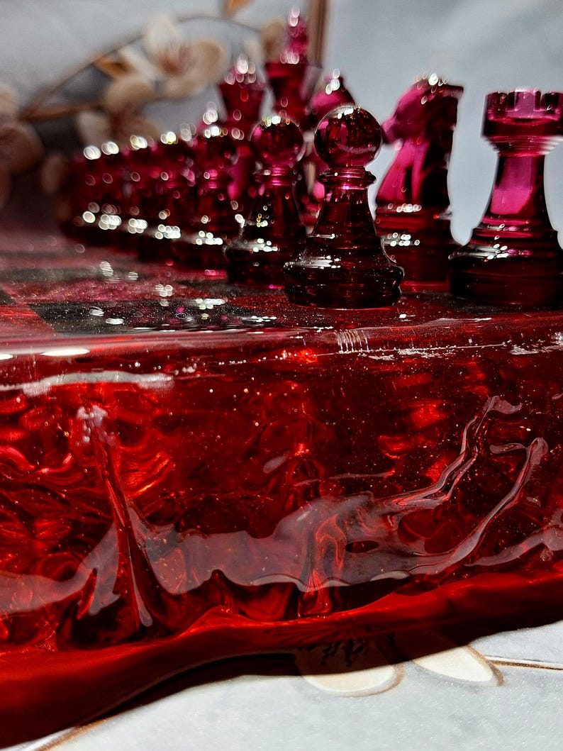 Handmade Resin Chess Set – Ruby Red & Obsidian Black, Lava Edge Design ...