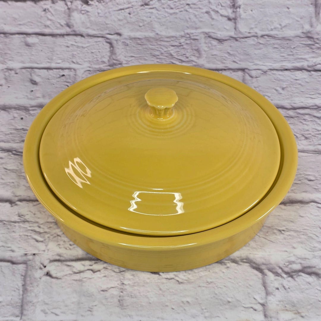 Fiesta Sunflower Yellow Ceramic Covered Casserole Dish 9in Diameter HLC ...