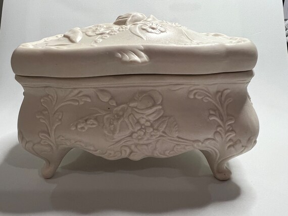 Bisque Porcelain Casket Jewelry Box - Vintage - Gem