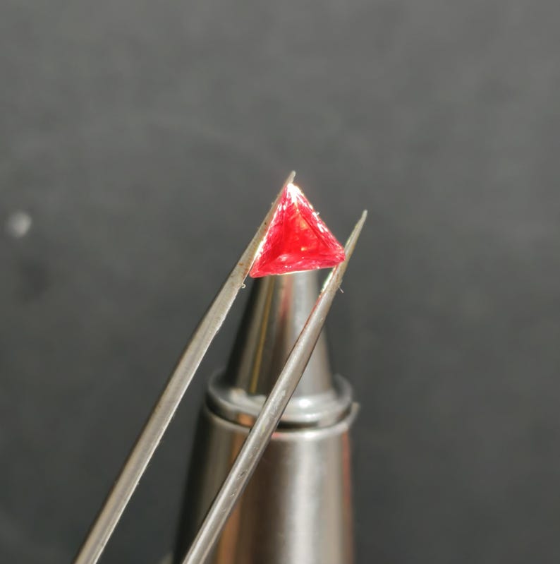 3D Pyramid Red Spinel Crystal – 2.60 Ct Natural Geometric Formation ...