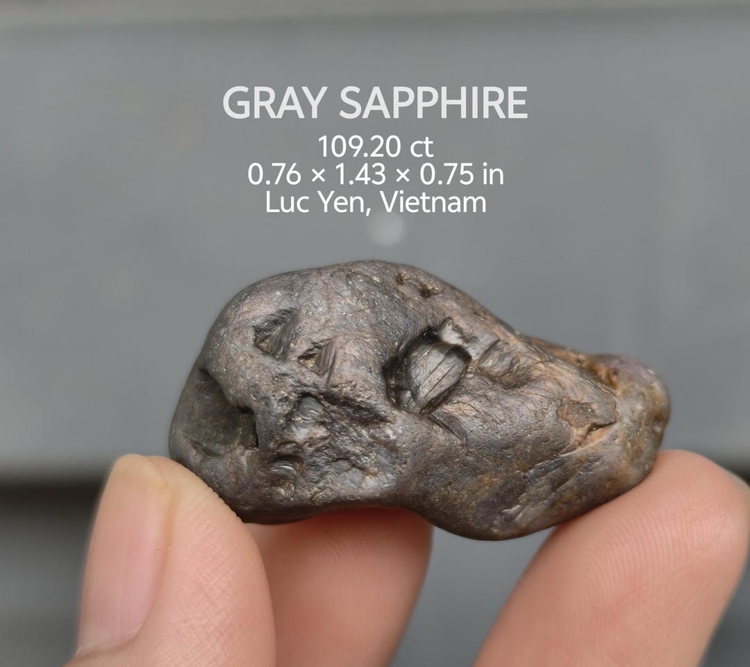 109.20ct Gray Sapphire Rough Luc Yen Vietnam Red UV Glow Natural ...