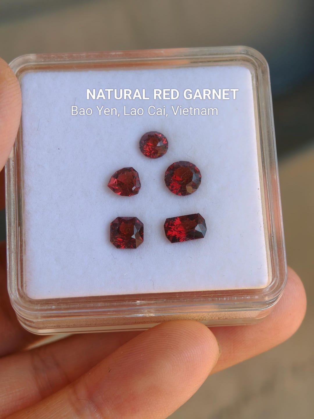 3.30ct Wine Red Garnet Set – Hand-cut Gemstones, Bao Yen Vietnam - Etsy