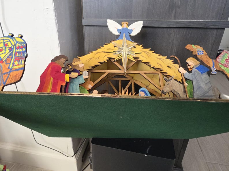 Luxury Laser Cut Nativity Scene – Two Sizes Available | Hand-painted ...