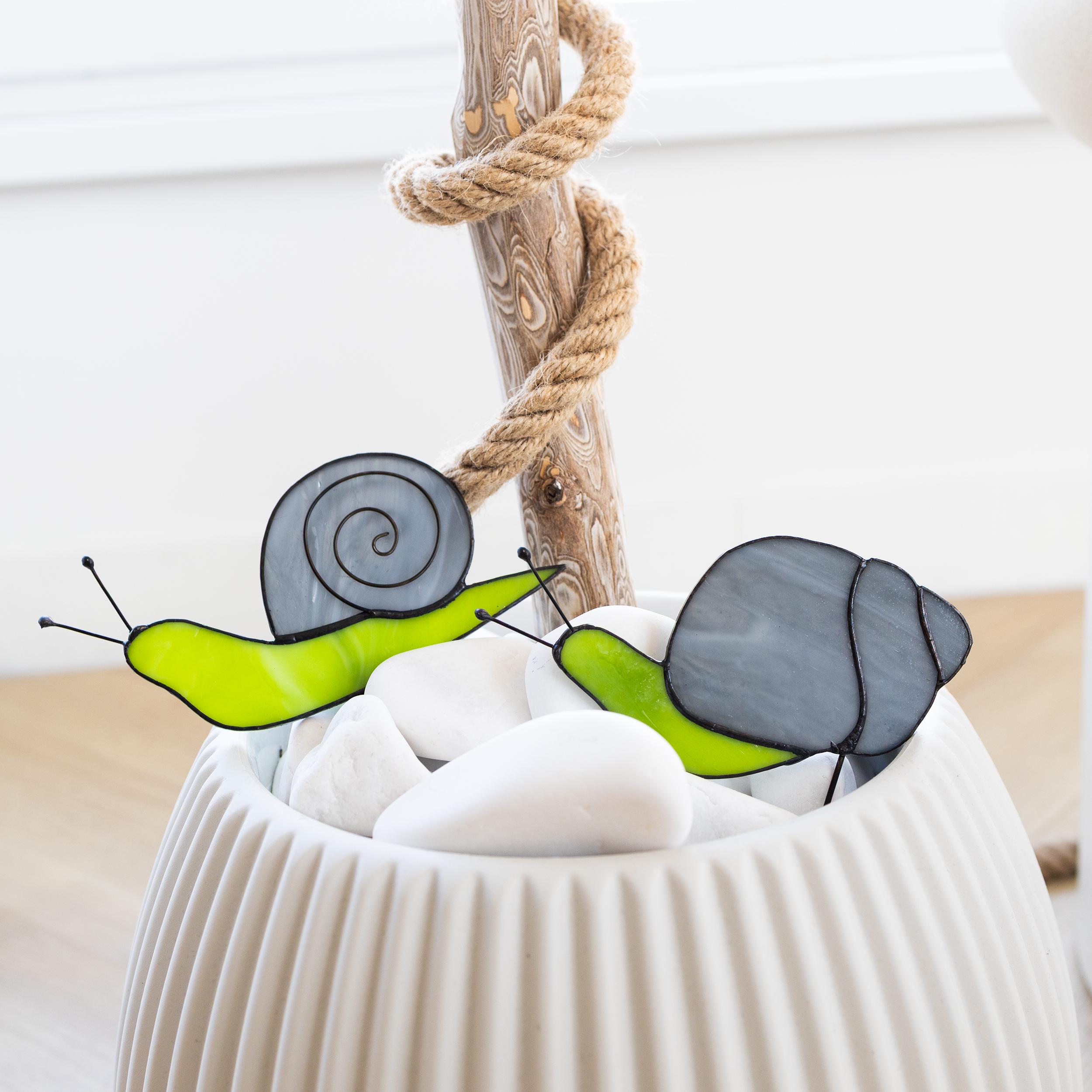 Snail Stained Glass Suncatcher, Snail Light Catcher, Animal Sun Catcher ...