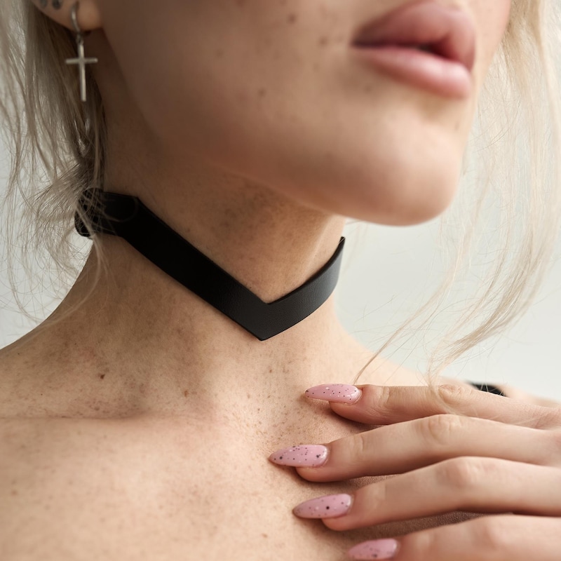 Leather Choker - Etsy