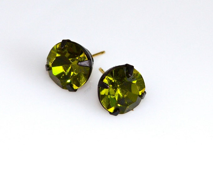 Vintage Rhinestone Swarovski Olive Green Blackened Brass Setting Post ...