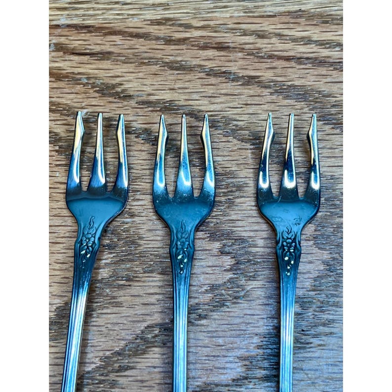 Oneida Raphael Distinction Deluxe Stainless HH Flatware Set of 3 Shrimp ...