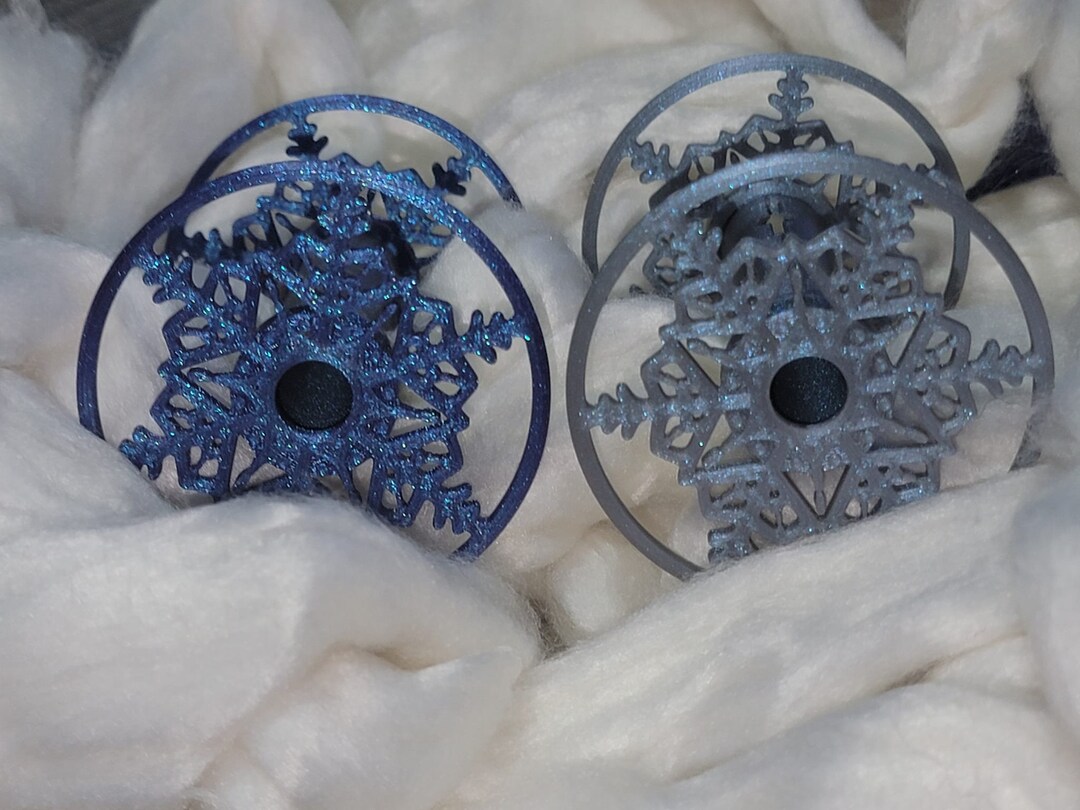 Electric Eel Nano Bobbin Large Snowflake Bobbin - Etsy