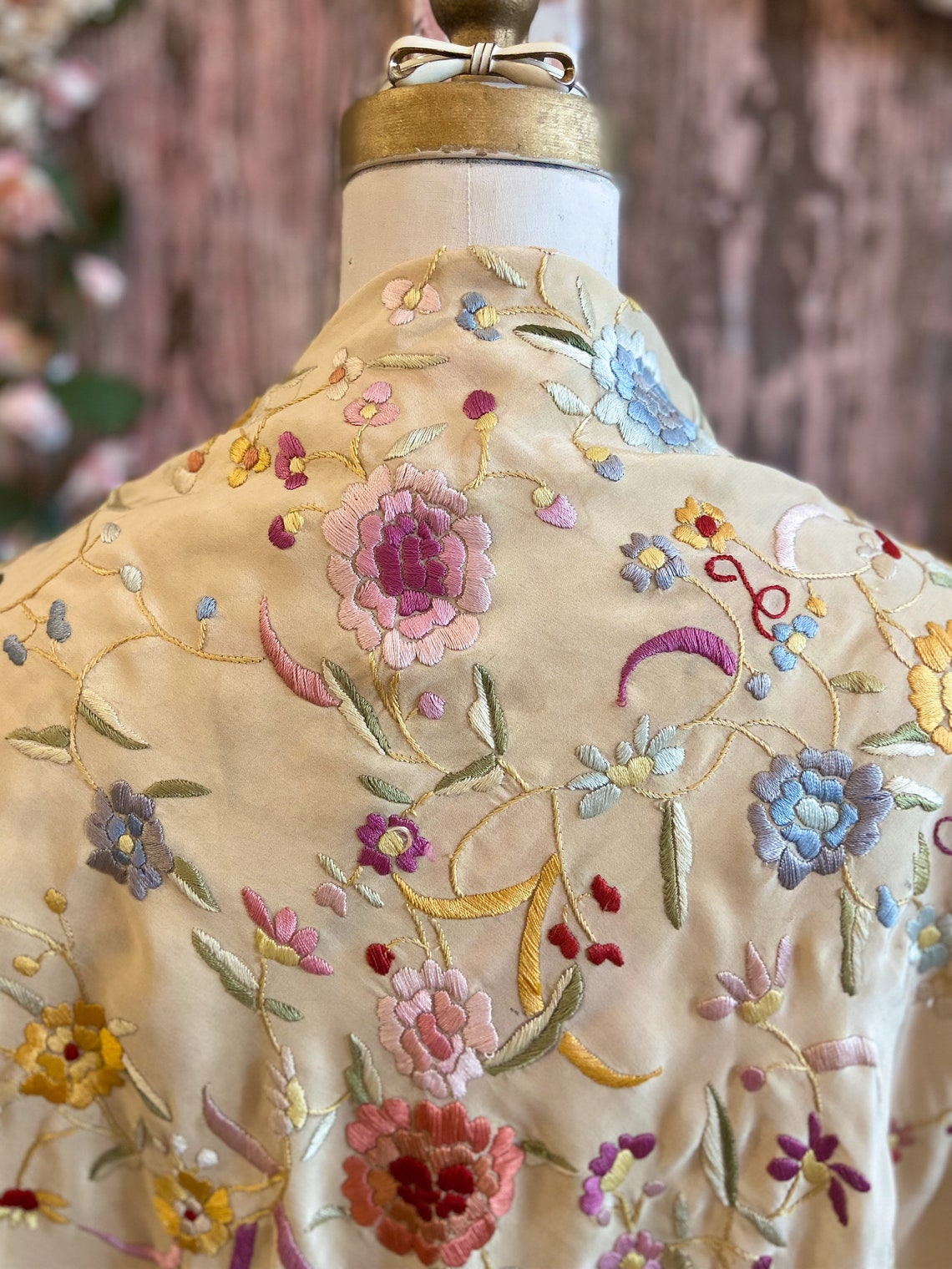 1920s Silk Fringe Piano Shawl With Pastel Floral Embroidery - Etsy