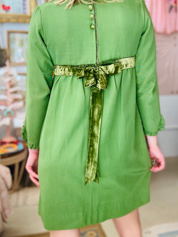1960s Mod Green Mini Dress with Velvet Bow - Gem