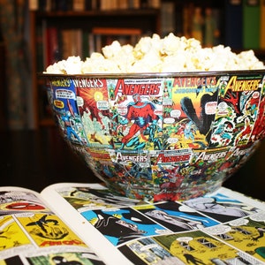 Marvel's Avengers Comics Popcorn Bowl - Etsy