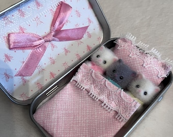 Calico Critters Altoid Tin Playset & Carrying Case - Etsy