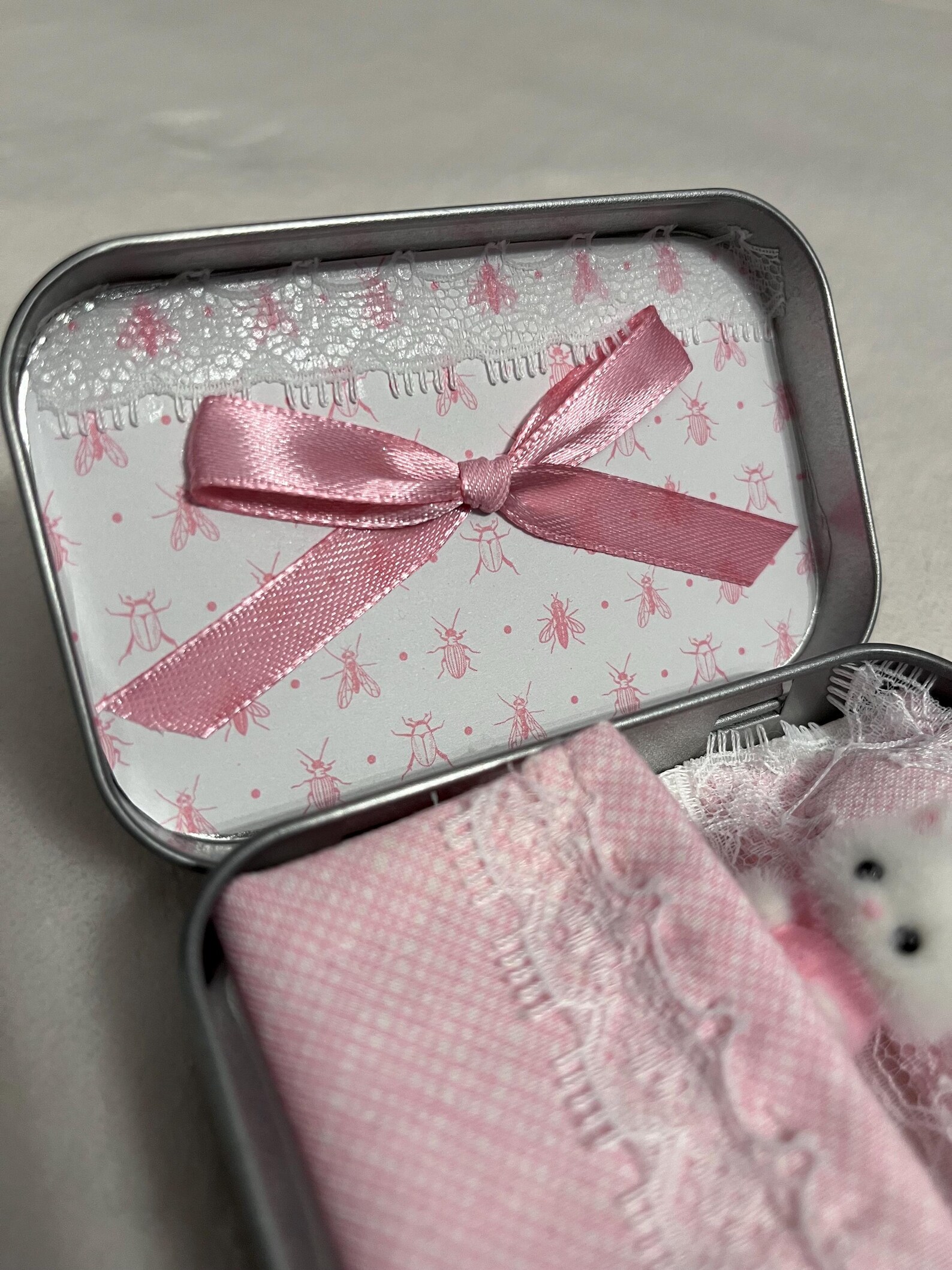 Calico Critters Altoid Tin Playset & Carrying Case - Etsy