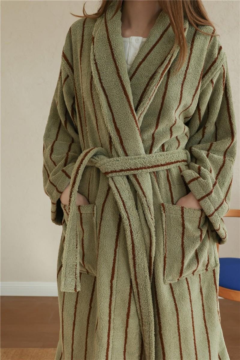 2026 Classic Retro Striped Bathrobe, 100% Combed Cotton Hotel Robe ...