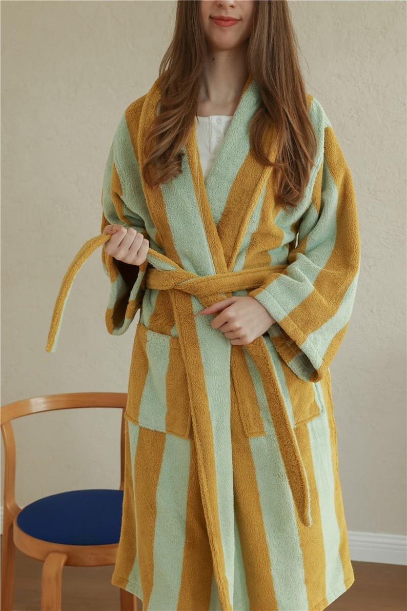 2026 Classic Retro Striped Bathrobe, 100% Combed Cotton Hotel Robe ...