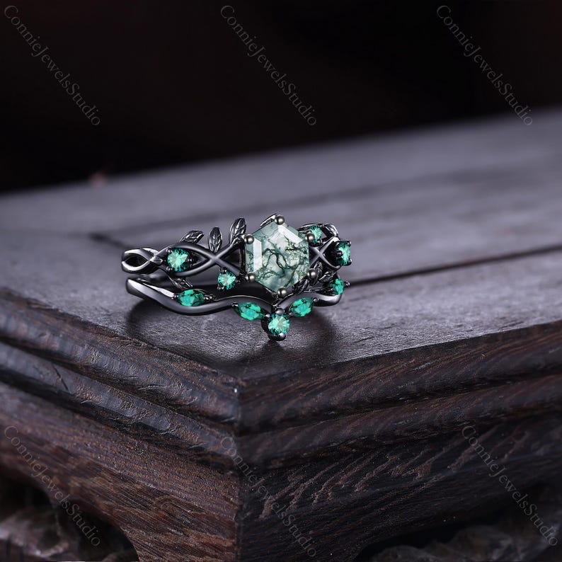 Unique Moss Agate Engagement Ring Set Gothic Black Gold Emerald Wedding ...
