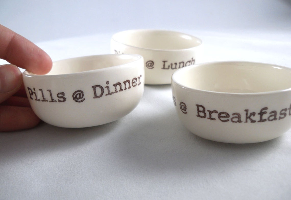 Any Custom Text PILL DISHES / Home Organization / Busy Mom / Gift for ...
