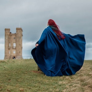 Blue Vegan Wool Cloth Cape Hooded Cloak Riding Hood Cloak With Train ...