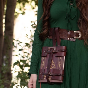 Book Holder - Larp Leather Book Bag - Book Lover Gift - Waist Book ...