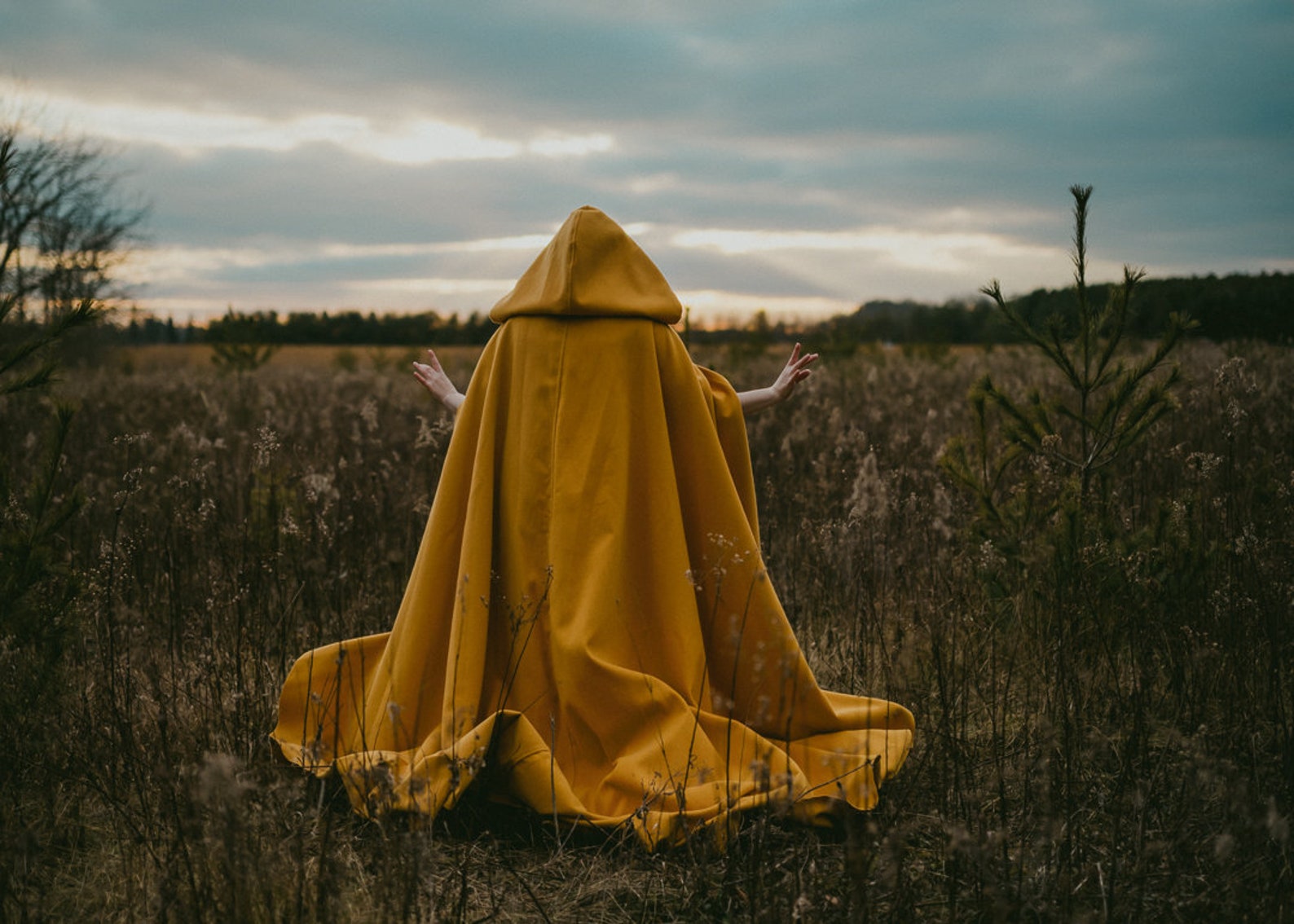 Yellow Cloak Vegan Wool Druid Cape Hooded Cloak Elven Costume - Etsy UK