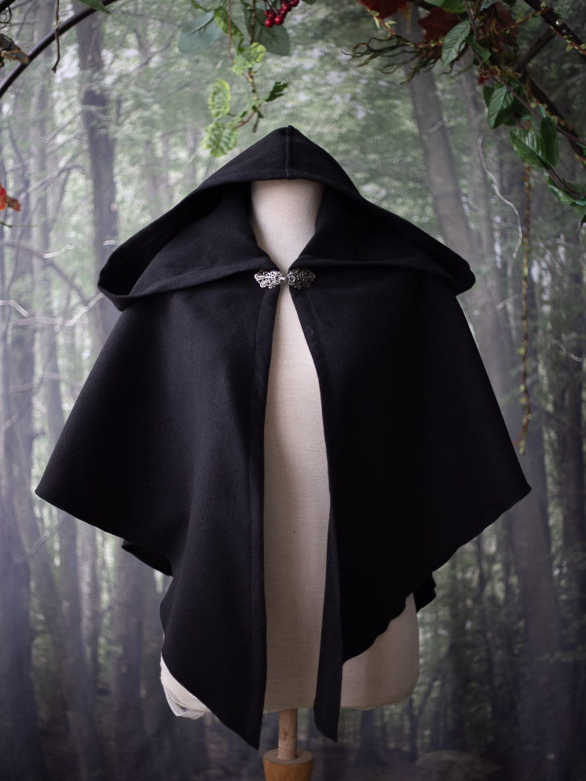 Black Capelet Riding Hood Short Cape Stole Vegan Wool Capelet - Etsy