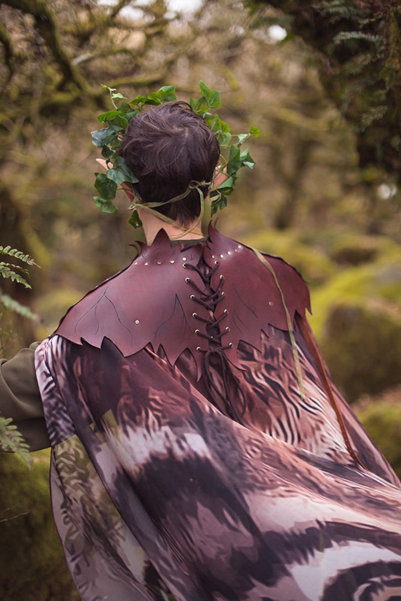 Elven Leather Gorget Leaf Armor Shoulders Inspired Armor - Etsy