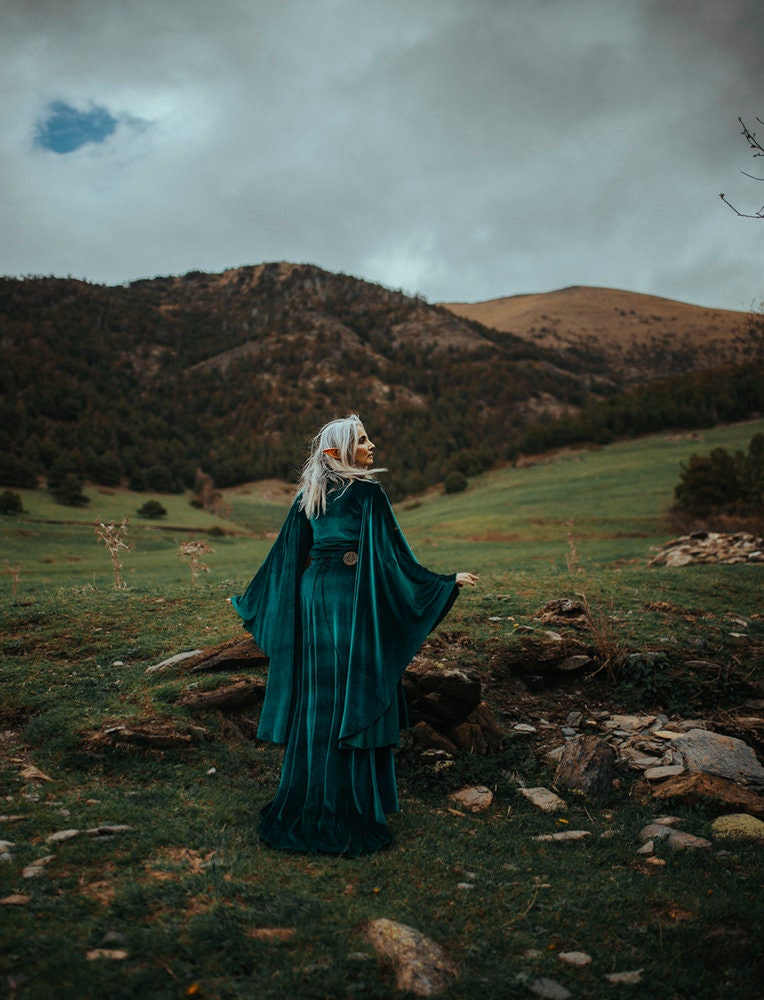 Green Elven Medieval Dress Velvet Preraphaelite Ren Fair Elf - Etsy Canada