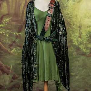 Elven Robe, Elvish Fashion Kimono, Vintage Velvet Oak Leaves Fabric - Etsy
