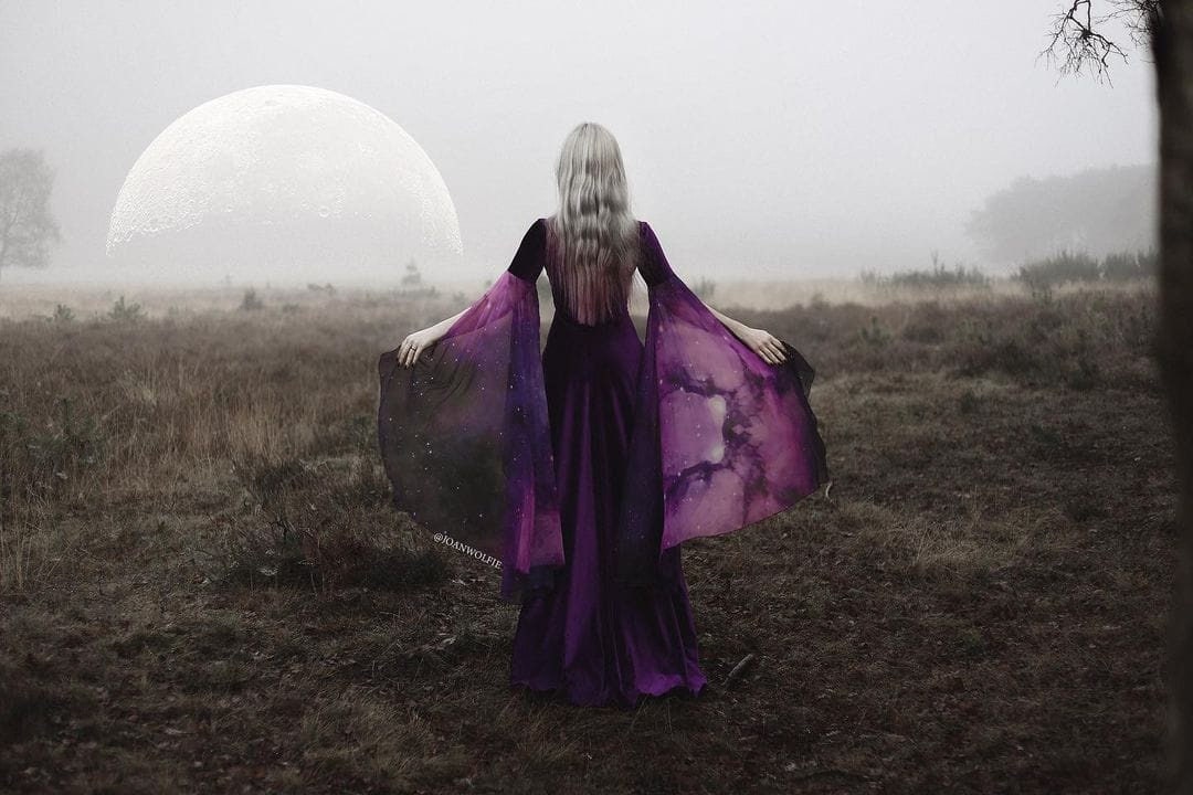 Medieval Fantasy Dress Purple Violet Velvet Celtic Elven Gown - Etsy UK