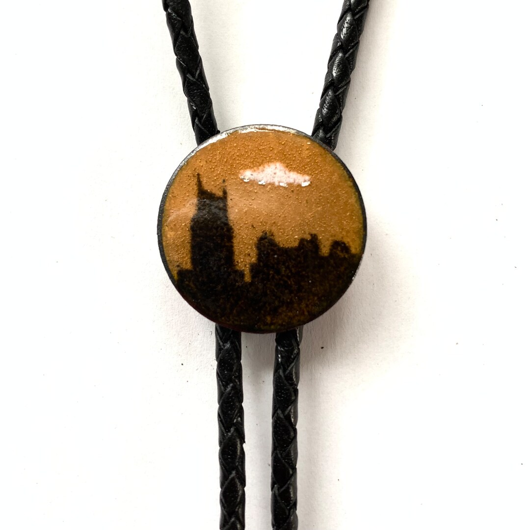 Copper Enamel Bolo Tie: UFO Alien Nashville Skyline Bootlace Tie - Etsy