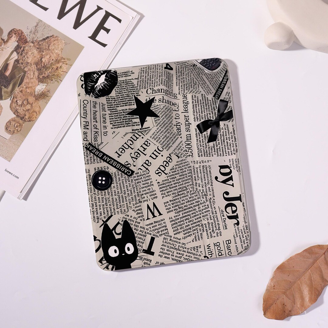 Retro Newspaper iPad Case for iPad Pro 2025/2024 13" 11",ipad Air 7/6 ...