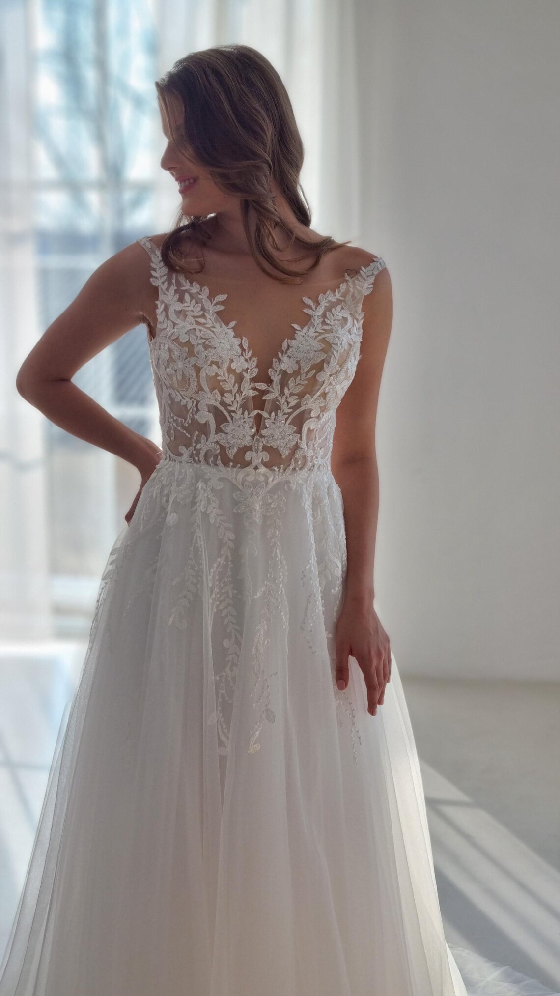 Plunge Neckline Lace Wedding Dress: Sleeveless A-line Tulle Gown - Etsy