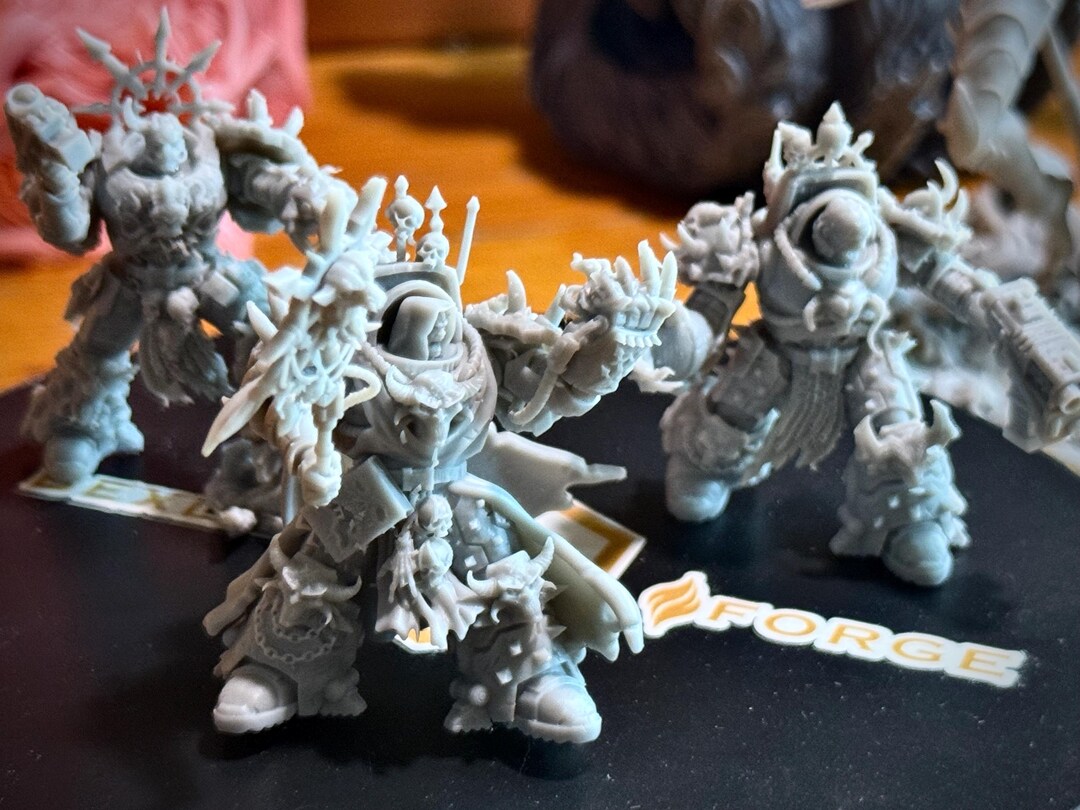 Doom Marine Tactical Squad – 5 Warhammer-inspired Resin Figures With ...
