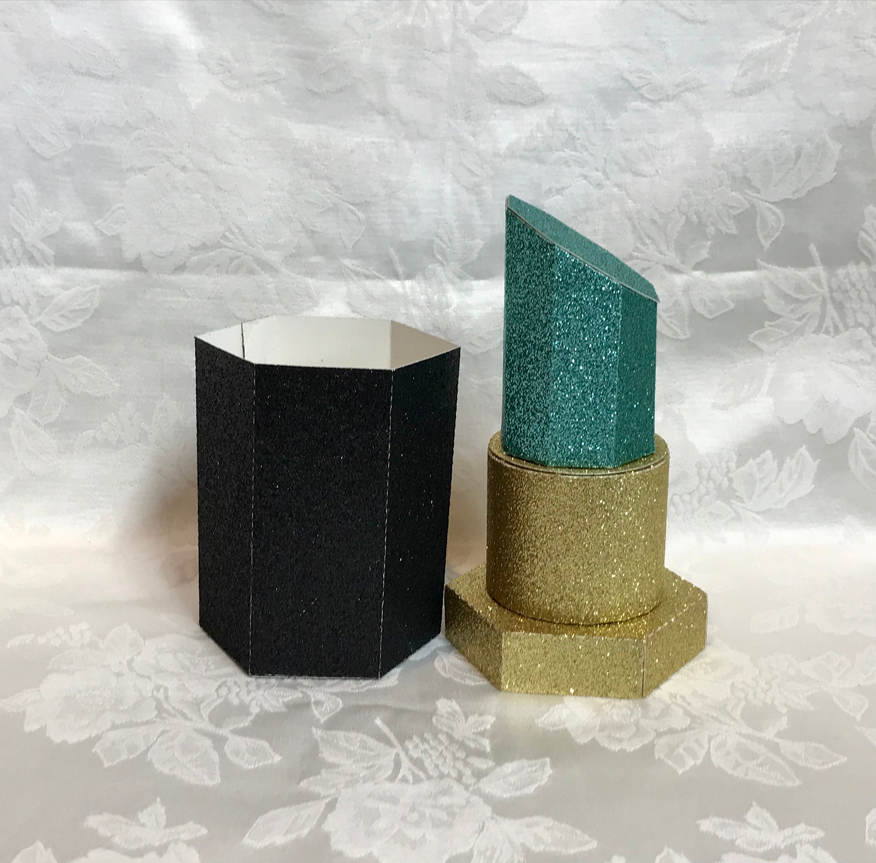 ALL GLITTER Large Paper Lipstick Decoration, Centerpiece, Gift Box ...